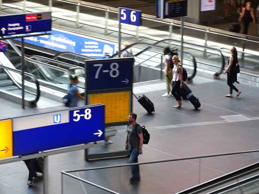 WiWi Gast - WiWi-TReFF Zeitung